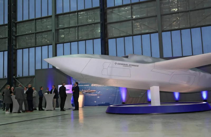 General Atomics представила в Германии свой БПЛА Gambit для поддержки ...